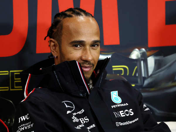 Ini Target Lewis Hamilton Di Musim Terakhir Bersama Mercedes - PlayboyID